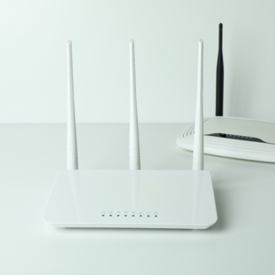 Verschil tussen Modem & Router - 10Telecom
